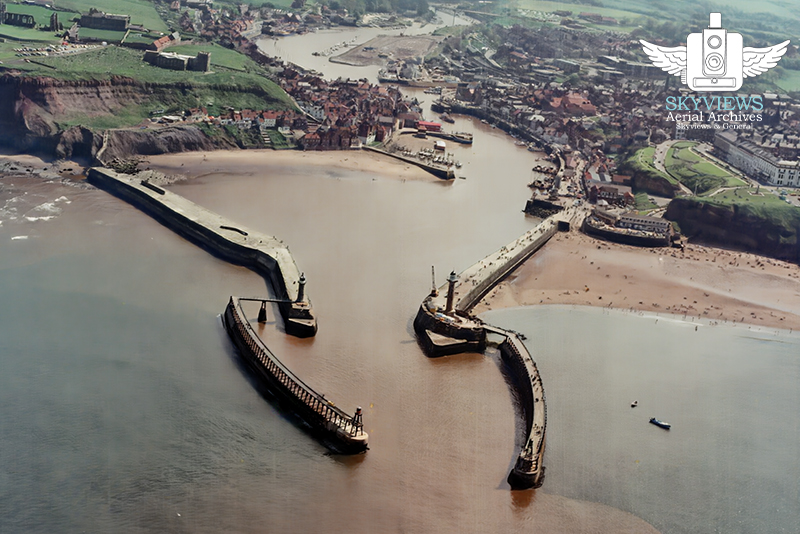 Whitby Bay - 1979 - Skyviews Aerial Archives