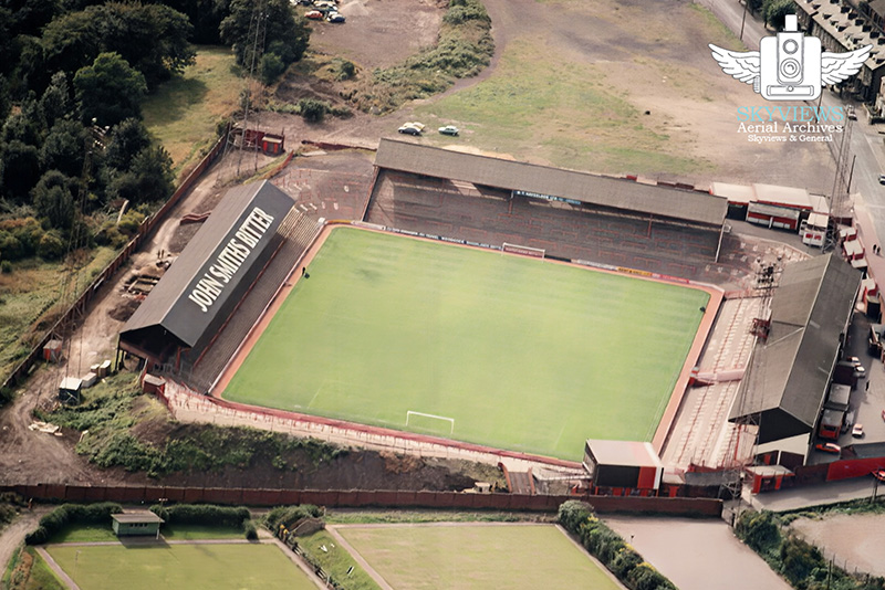 Barnsley FC – Oakwell Stadium, 1985 - Skyviews Aerial Archives